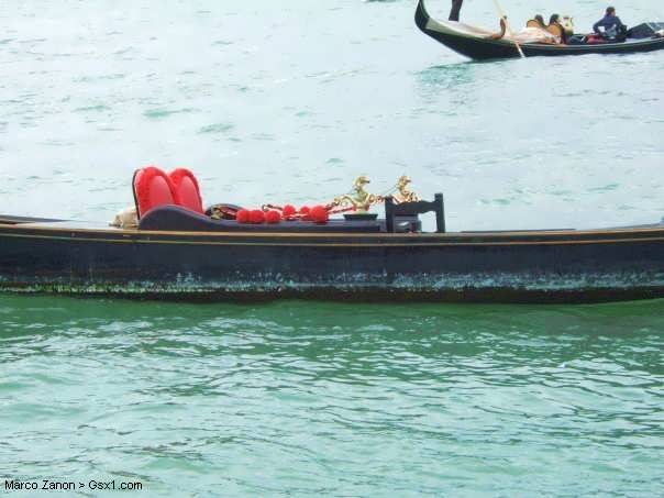 Photos of pollution in Venice